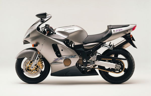 Top 10 Best Kawasaki Ninja Motorcycles | Visordown